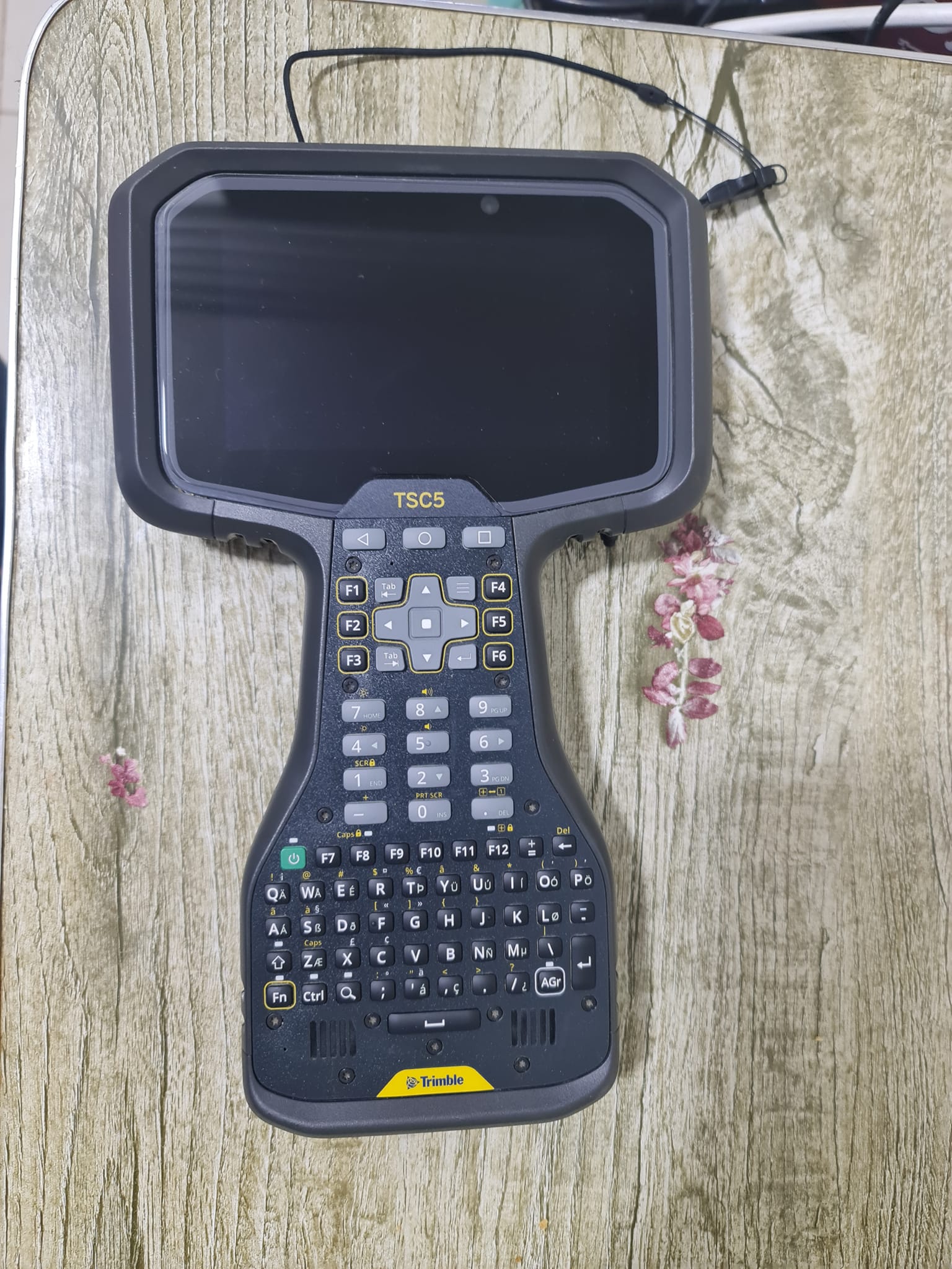 Trimble TSC5 Data Collector - Precision Metal Detector